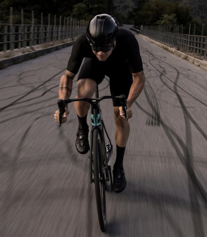 Bianchi Oltre Comp Ultegra Di2 | Broekhuis