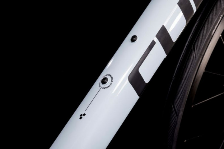 Cube Attain PRO 2022 | Broekhuis